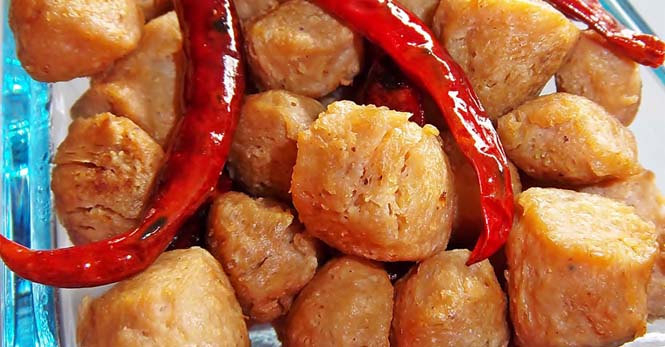Soya Nuggets With Chili